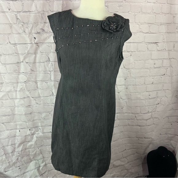 Sandra Darren | Dresses | Sandra Darrenn Cap Sleeve Sheath Denim Dress ...
